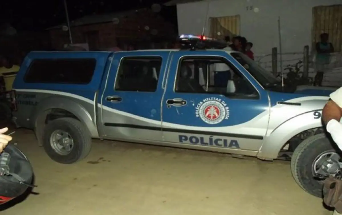 Bandidos Armados Praticam Assalto Em Fazenda Na Zona Rural Medeiros